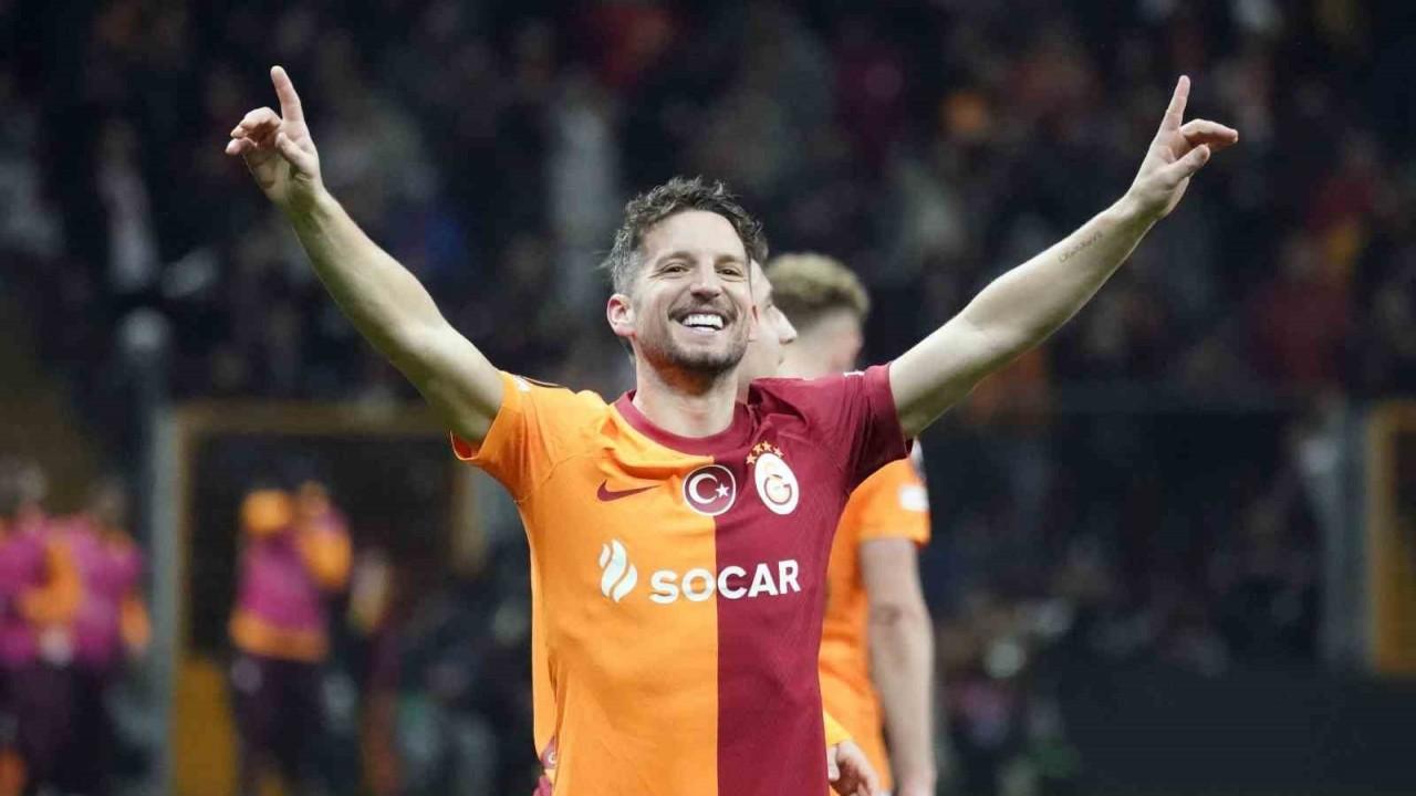 Dries Mertens 7. golünü kaydetti
